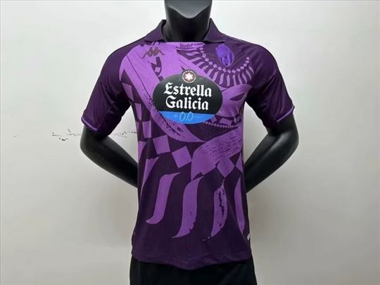 Real Valladolid 2023/2024 gostujući dres