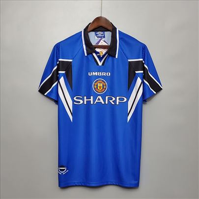 Manchester United 1996/1997 gostujući dres treći