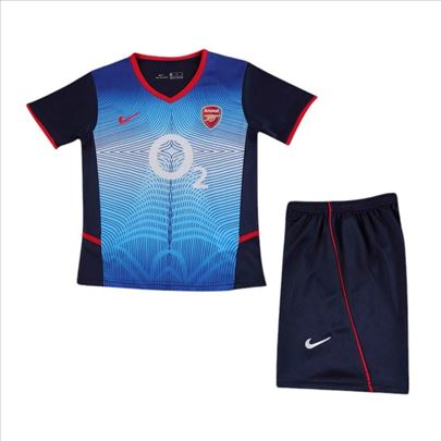 Arsenal 2002/2004 gostujuci dres deciji komplet