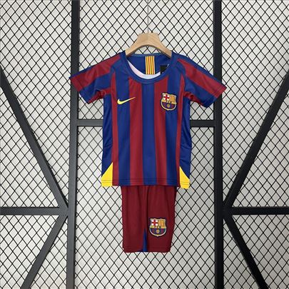 Barcelona 2005/2006 domaći dres dečiji komplet