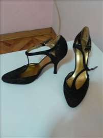 Guess- 2 para za 1 cenu 39 -40-41- made in Italy