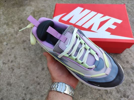 Nike Air Max Furyosa