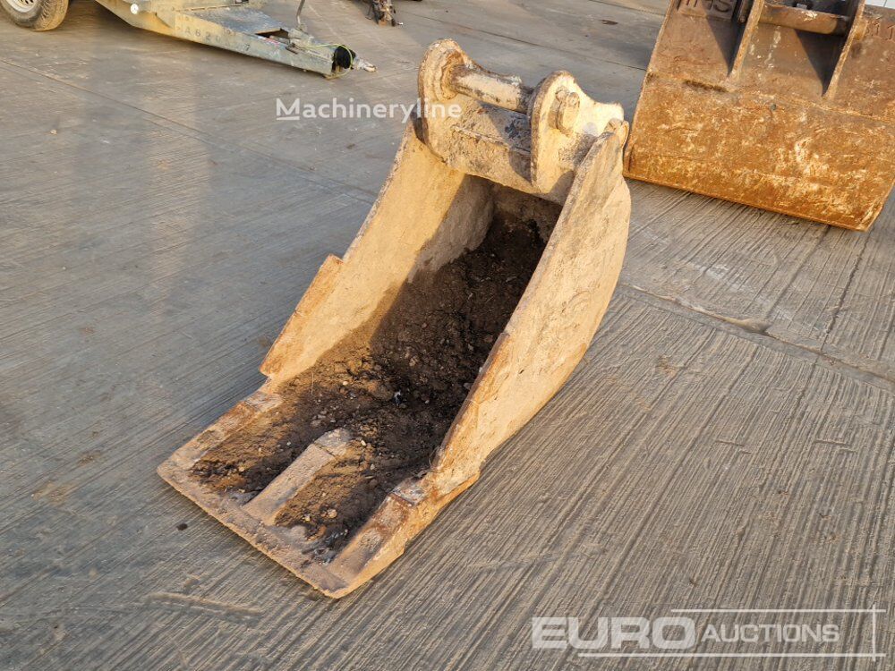 Prodaje se Strickland 24" Digging Bucket 65mm Pin to suit 13 Ton Excavator kašiku za bager na aukciji