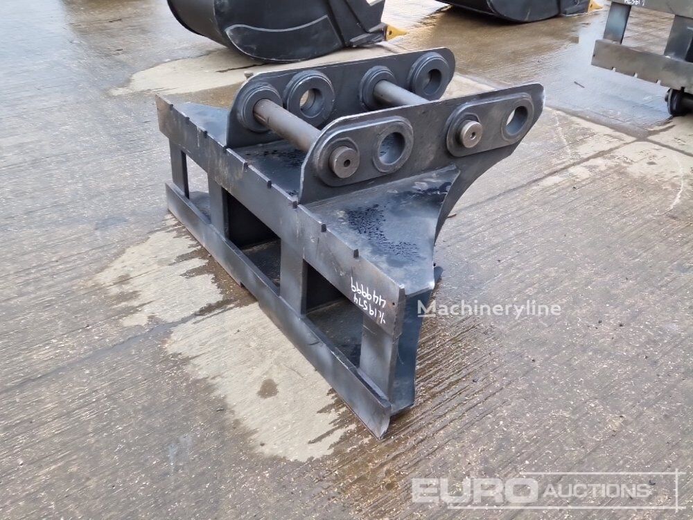 Prodaje se Fork Carriage 65/80mm Pin to suit 13/20 Ton Excavator kašiku za prednje utovarivač na aukciji