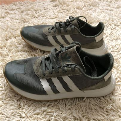 Adidas original patike