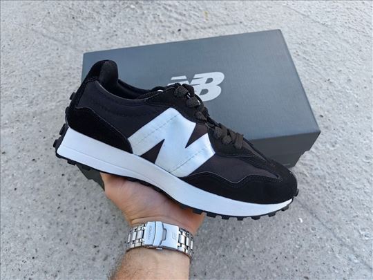 New Balance 327 black