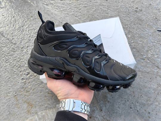 Nike Air VaporMax Plus Black