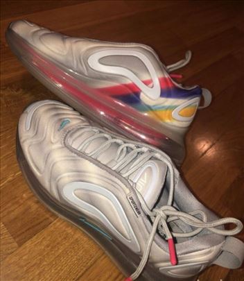 Nike Air Max 720 broj 36.5