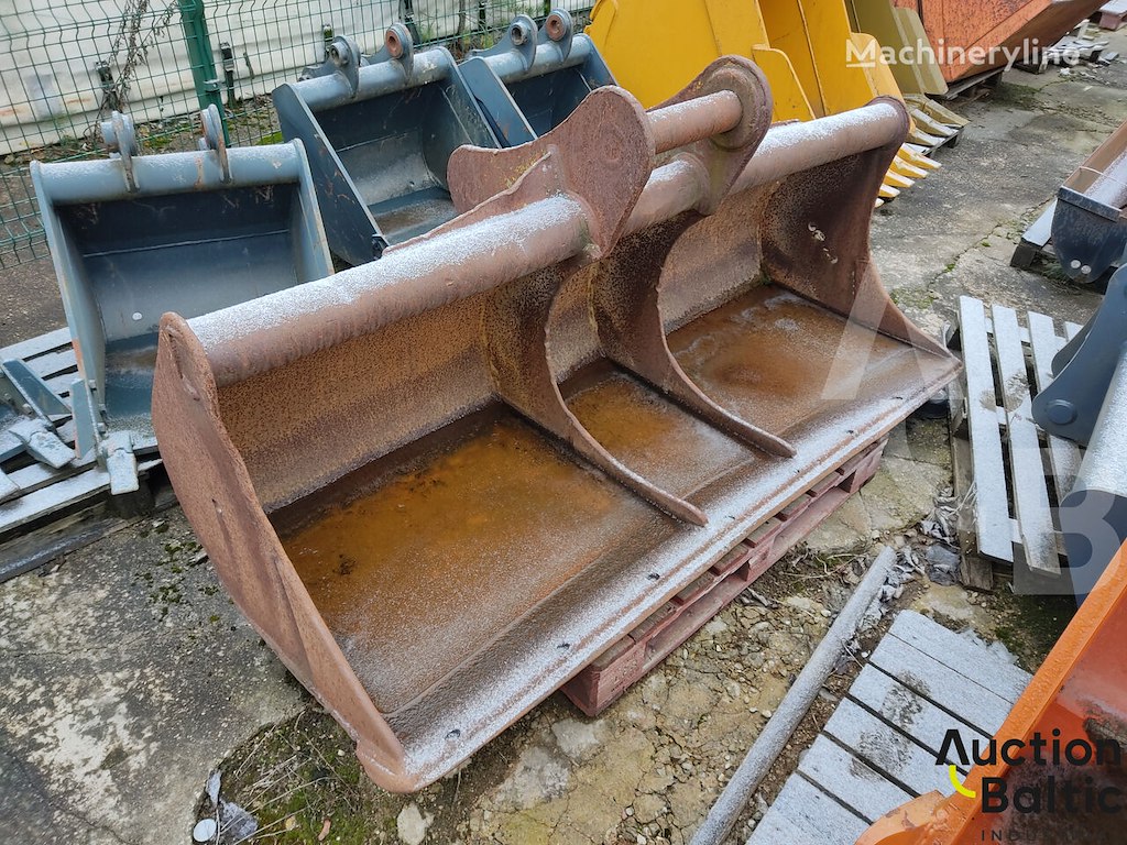 Prodaje se Ditch cleaning bucket (Planiravimo kaušas) kašiku za bager na aukciji