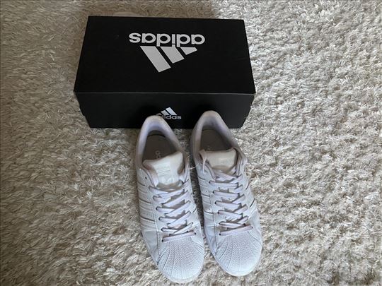 Adidas superstar bele 40.5