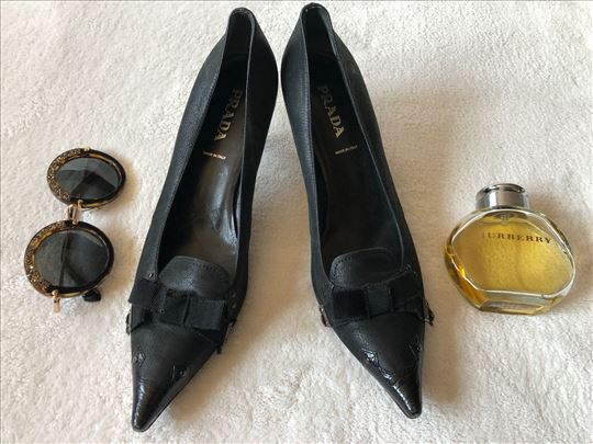 Prada original elegantne cipele 38.5 kao nove