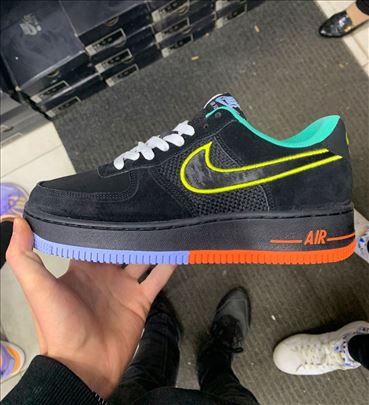 Nike Air Force 1