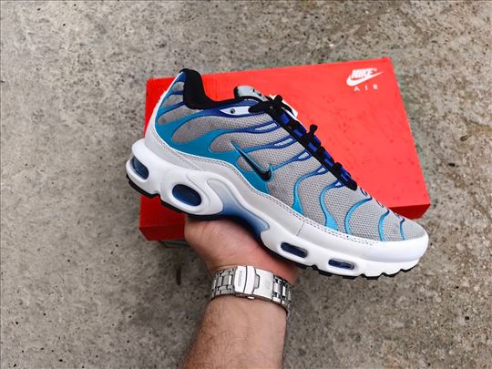 Nike Air Max Plus TN Light Smoke Blue Lightning