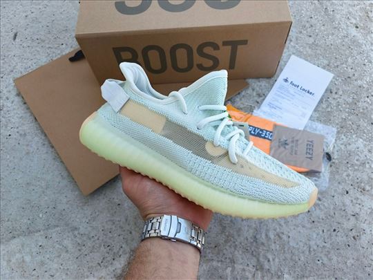 Adidas Yeezy Boost 350 V2 Hyperspace