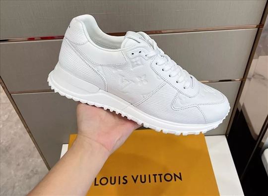 Louis Vuitton Run Away