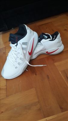 Nike HyperDunk 2016 Low (Neupotrebljavane)