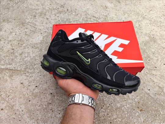 Nike patike Air Max Plus TN Black Volt