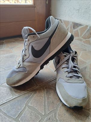 Nike MD Runner 2 Patike