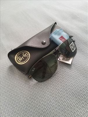 Ray Ban sunčane naočare zeleno staklo crn ram