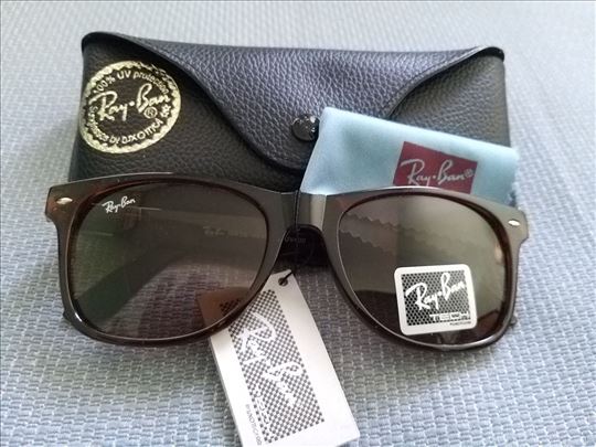 Ray Ban Wayfarer Model 8020 Smeđe