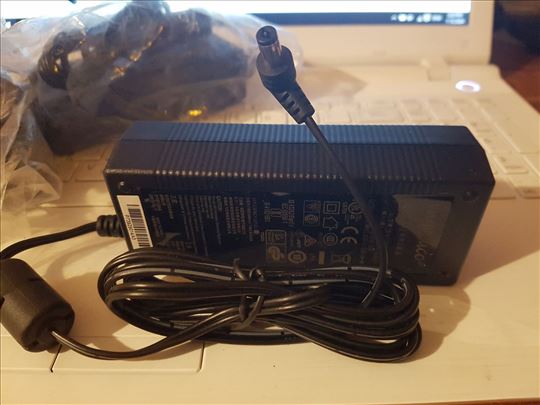 Ingenico 8V 3A adapter za POS terminale