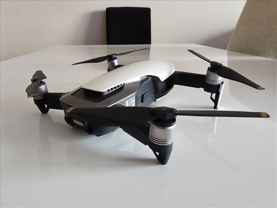 DJI Mavic Air - Fly More Combo