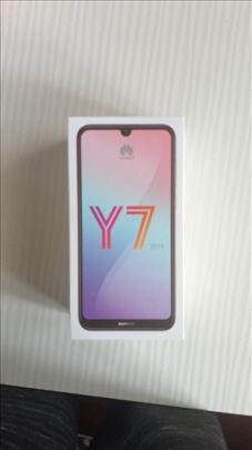 Huawei Y7