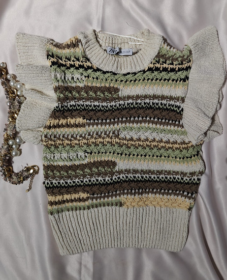 Zara nova knit bluzica