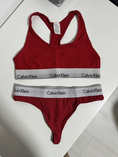 Calvin Klein komplet ves