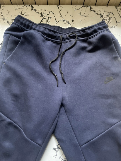 Nike Tech Fleece