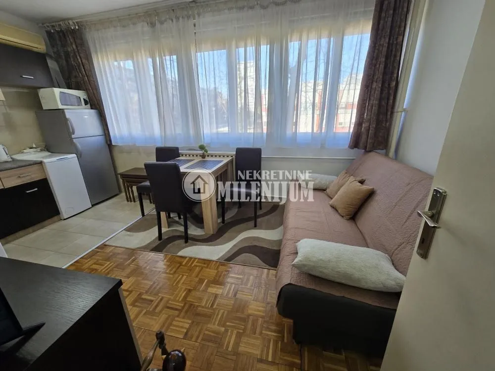 Izdavanje, jednosoban stan, 35m2, Novi Beograd Blok 11, Novi Beograd, Beograd