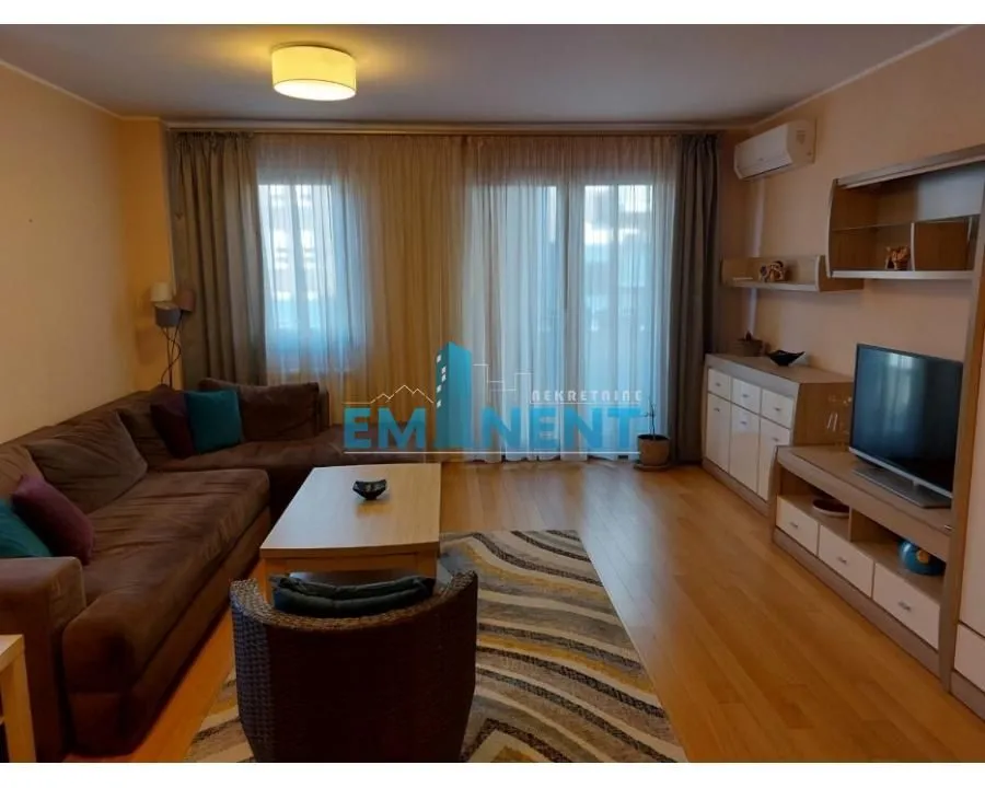 Izdavanje, dvosoban stan, 57m2, Novi Beograd Blok 67, Novi Beograd, Beograd