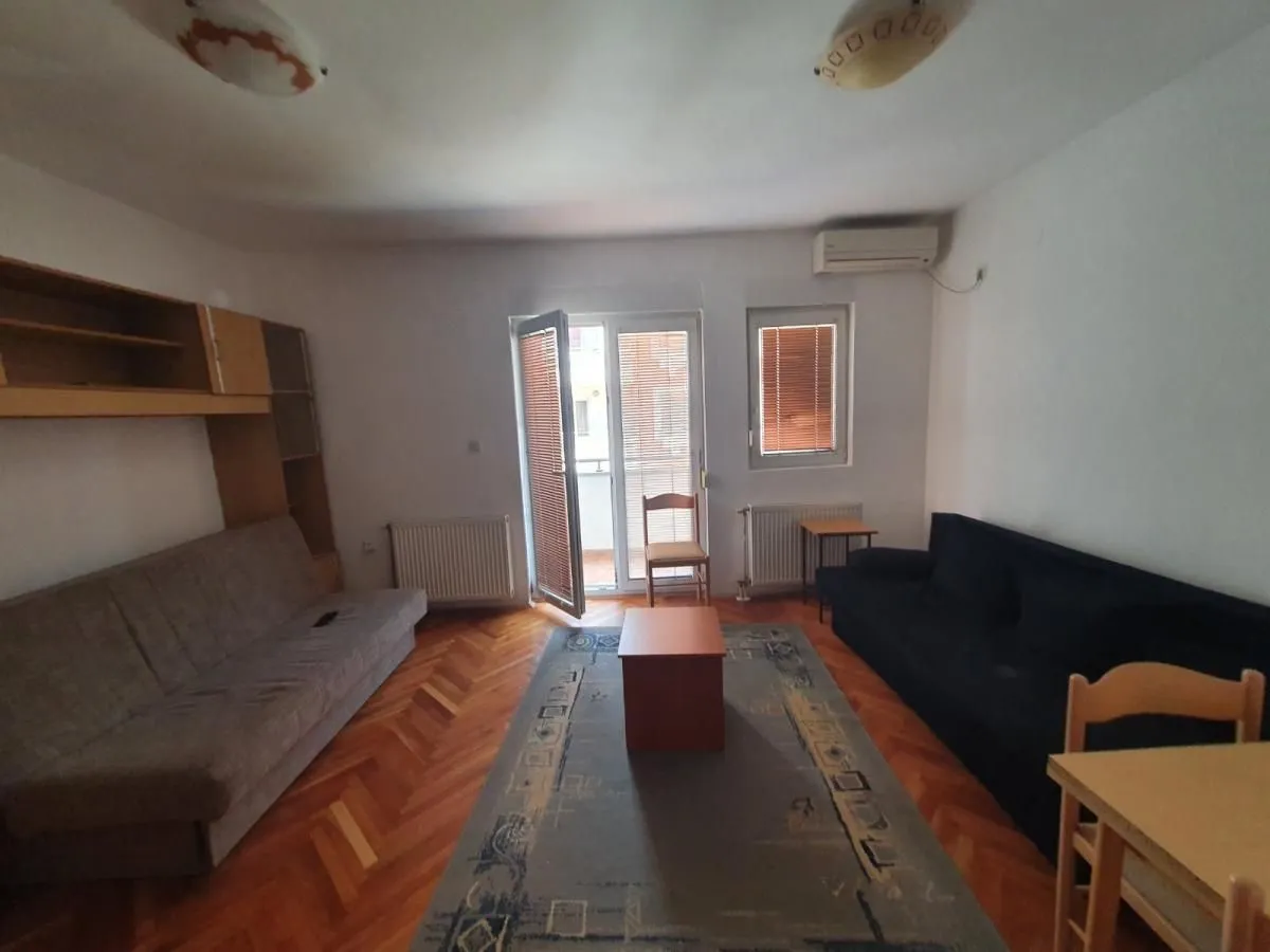 Izdavanje, jednosoban stan, 30m2, Grbavica, Novi Sad, Novi Sad