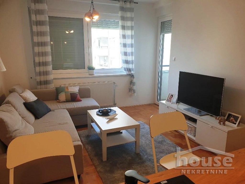 Izdavanje NOVI SAD, BULEVAR PATRIJARHA PAVLA, kv: 39, € 400, ID: 9114297