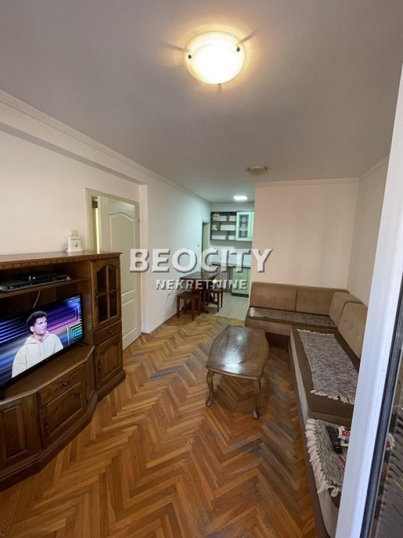 Novi Sad, Nova Detelinara, Koste Racina, 2. 5, 52m2, 400EUR