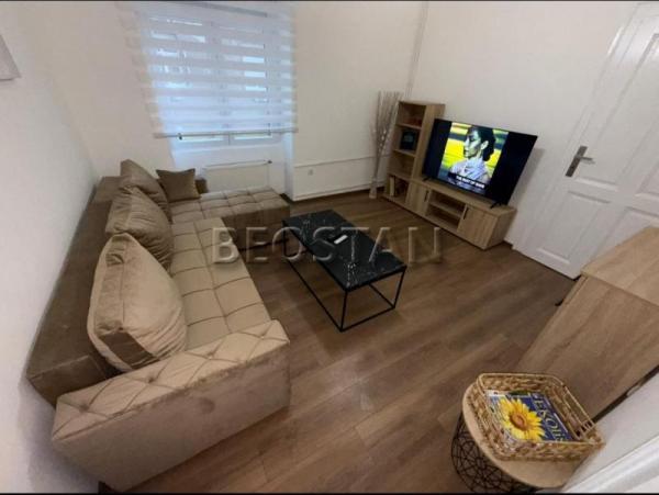 Kosovska, Dvosoban stan za izdavanje, 61m2, 1.000€