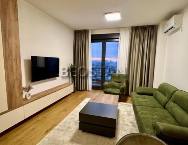 Ledinacka, Trosoban stan za izdavanje, 70m2, 1.200€