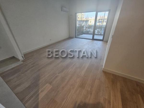 Savska, Trosoban stan za izdavanje, 83m2, 1.600€