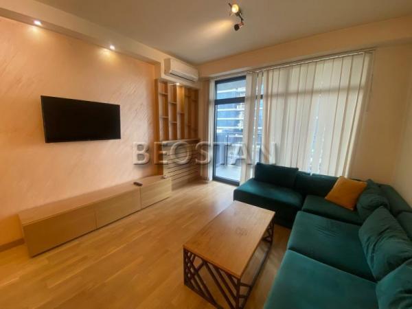 Hercegovacka, Dvosoban stan za izdavanje, 70m2, 1.200€