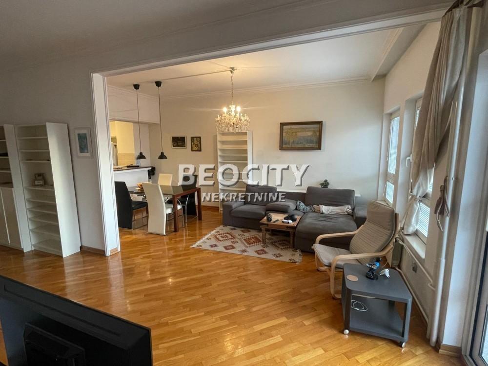 Trosoban stan za izdavanje, 110m2, 1.400€