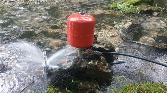 RAM pumpa za vodu bez struje i goriva