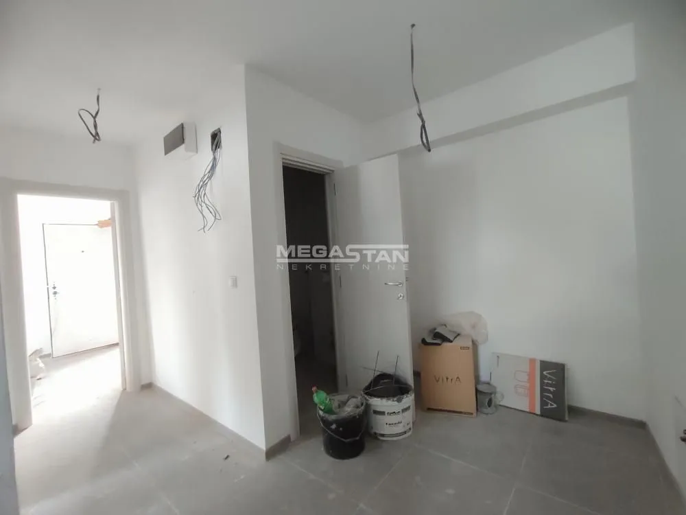 Prodaja, jednosoban stan, 37m2, Kneževac, Beograd