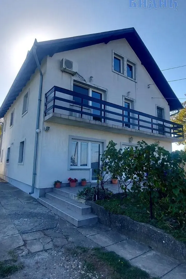 Prodaja, trosoban stan, 87m2, Barajevo, Beograd