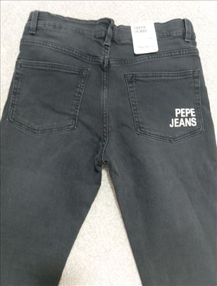 Nove Pepe jeans farmerke l