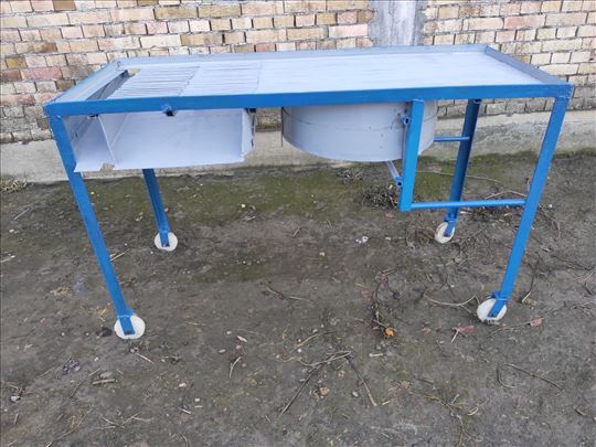 Mašina za čišćenje i selektiranje (za arpadžik)