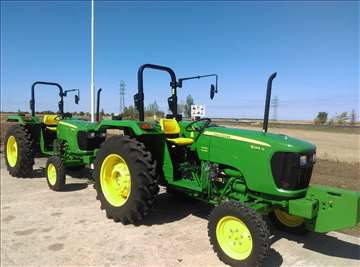 John Deere 5045D / novo /