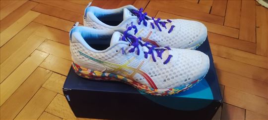 Nove patike Asics Gel-Noosa Tri 12, br. 41,5