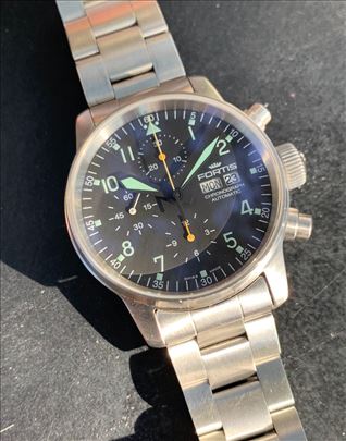 Fortis Pilot Chronograph Automatic sa papirima