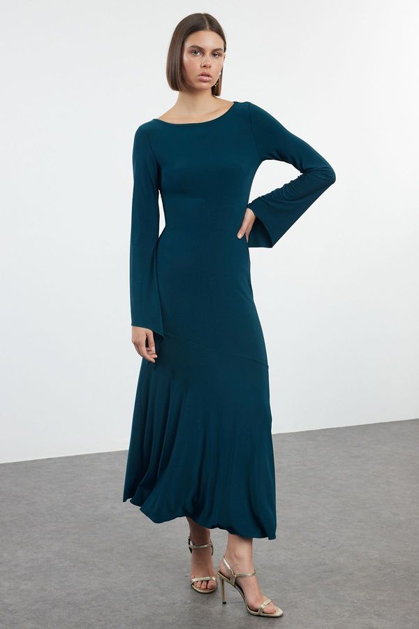 TRENDYOL EMERALD GREEN STRAIGHT BOAT NECK FITTED SKIRT FLOUNCE MAXI FLEXIBLE KNITTED DRESS