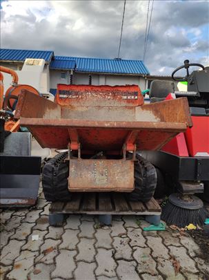 Prodajem mini kiper Kubota kc50l